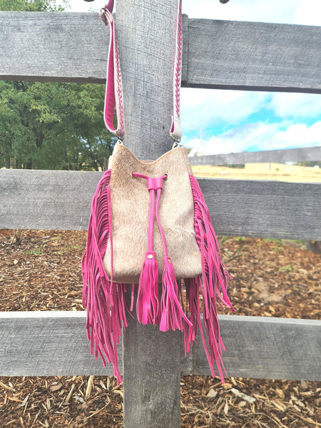 Celestial Gypsy | Cowgirl Cowhide Bag - Nat/Fuchsia | Gypsy And Wolf